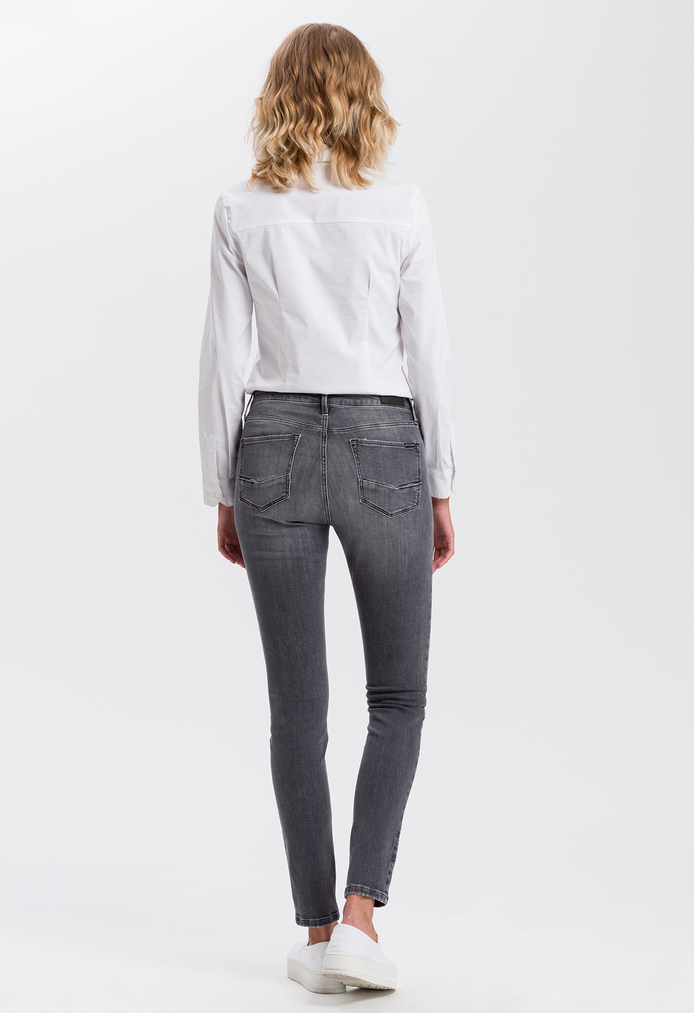 I LOVE TALL - fashion for tall people. Extra Long Skinny Fit Ladies ...