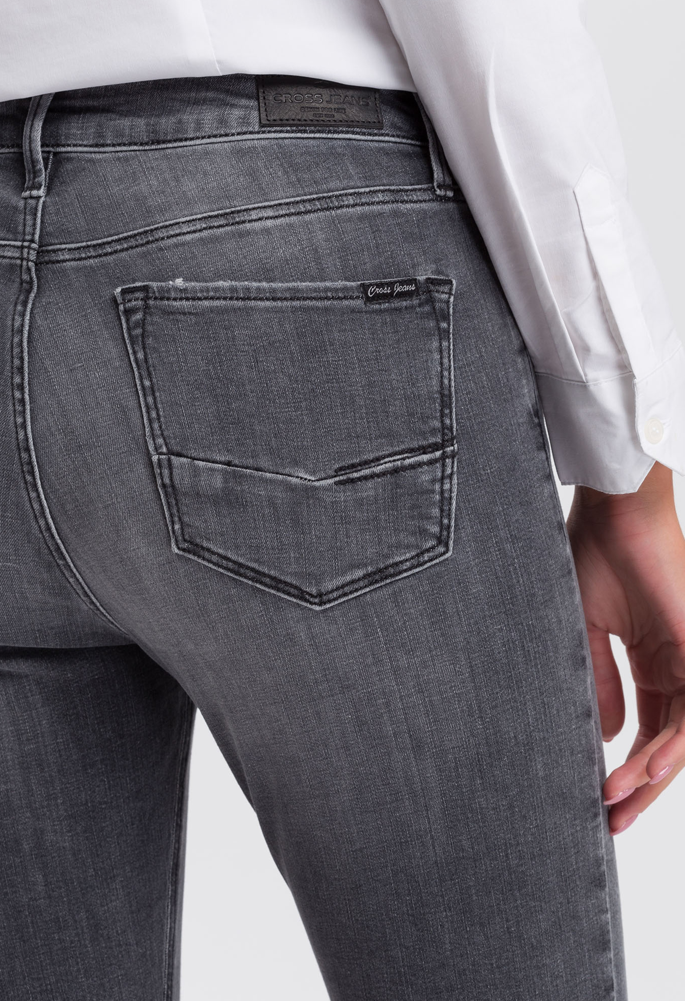 I LOVE TALL - fashion for tall people. Extra Long Skinny Fit Ladies ...